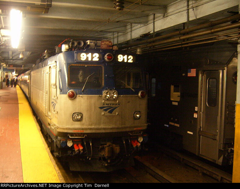 AMTK 912 on train 110.